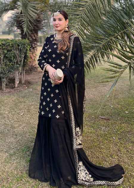 REM-7125 – RANG E MAHAL